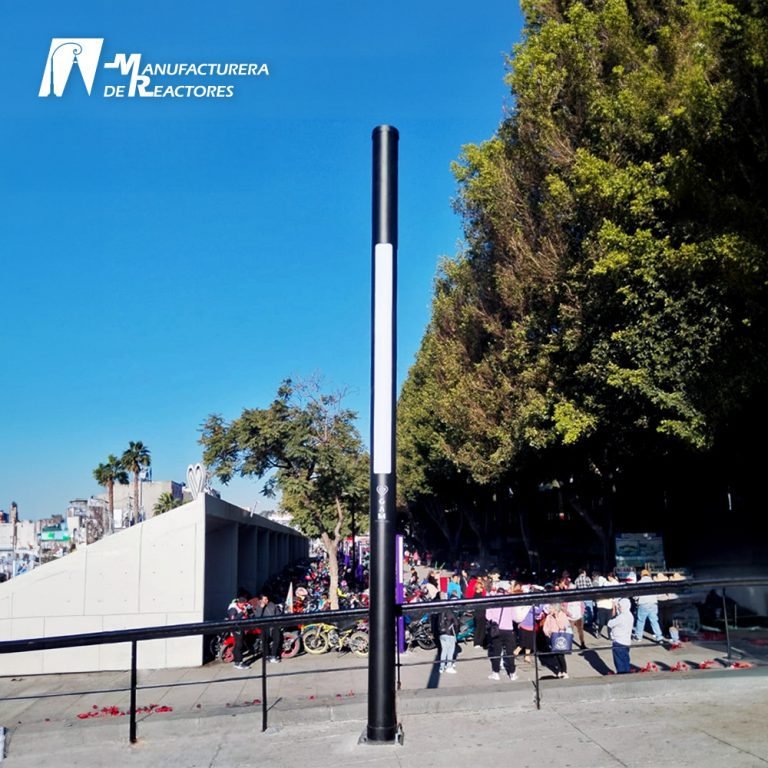 Postes Luminosos - MR - Iluminación y Mobiliario Urbano